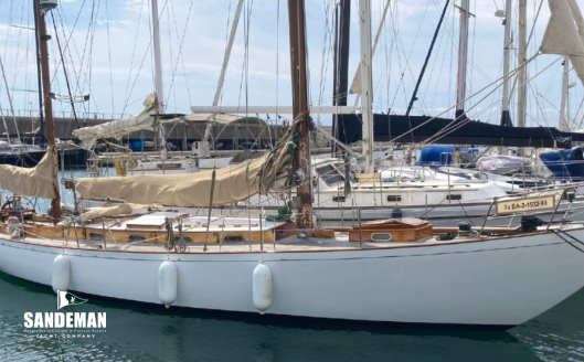 ESCORPION - Germán Frers 52 ft Ketch 1943 | Classic Yacht Broker
